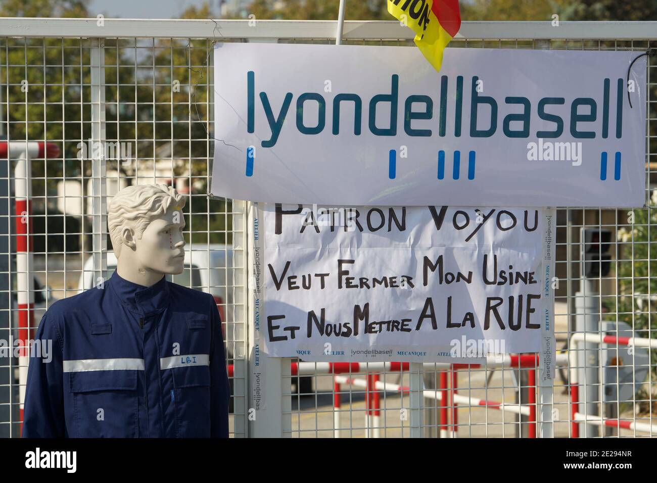 Lyondellbasell industries hi-res stock photography and images - Alamy