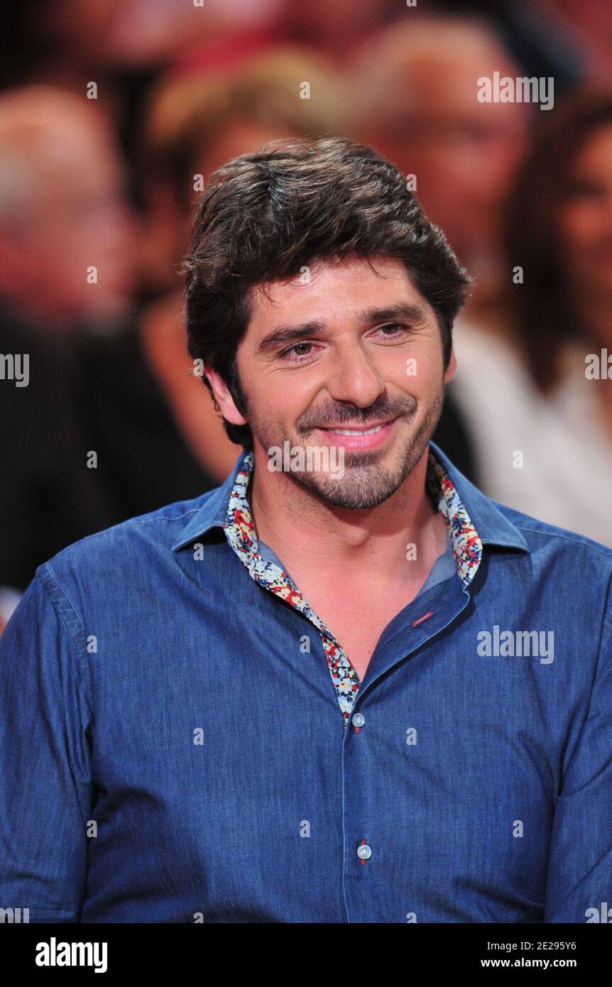 Patrick Fiori at the taping of Vivement Dimanche on August 31, 2011 in ...