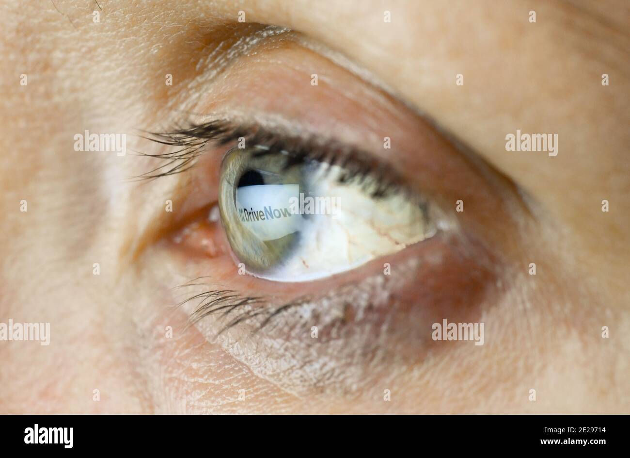 Auge, Logo DriveNow Stock Photo - Alamy