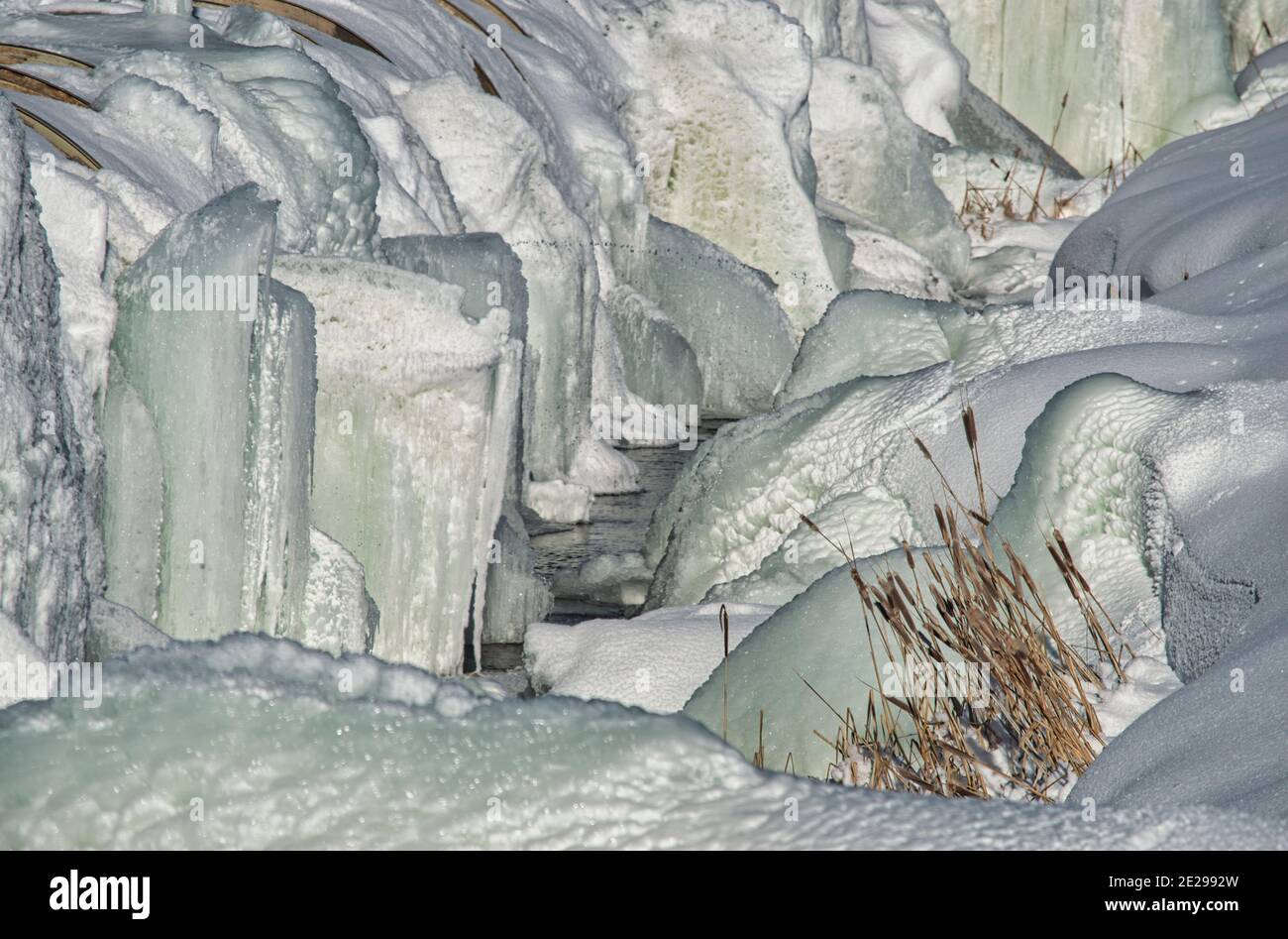 Mesmerizing shot beautiful snow hi-res stock photography and images - Alamy