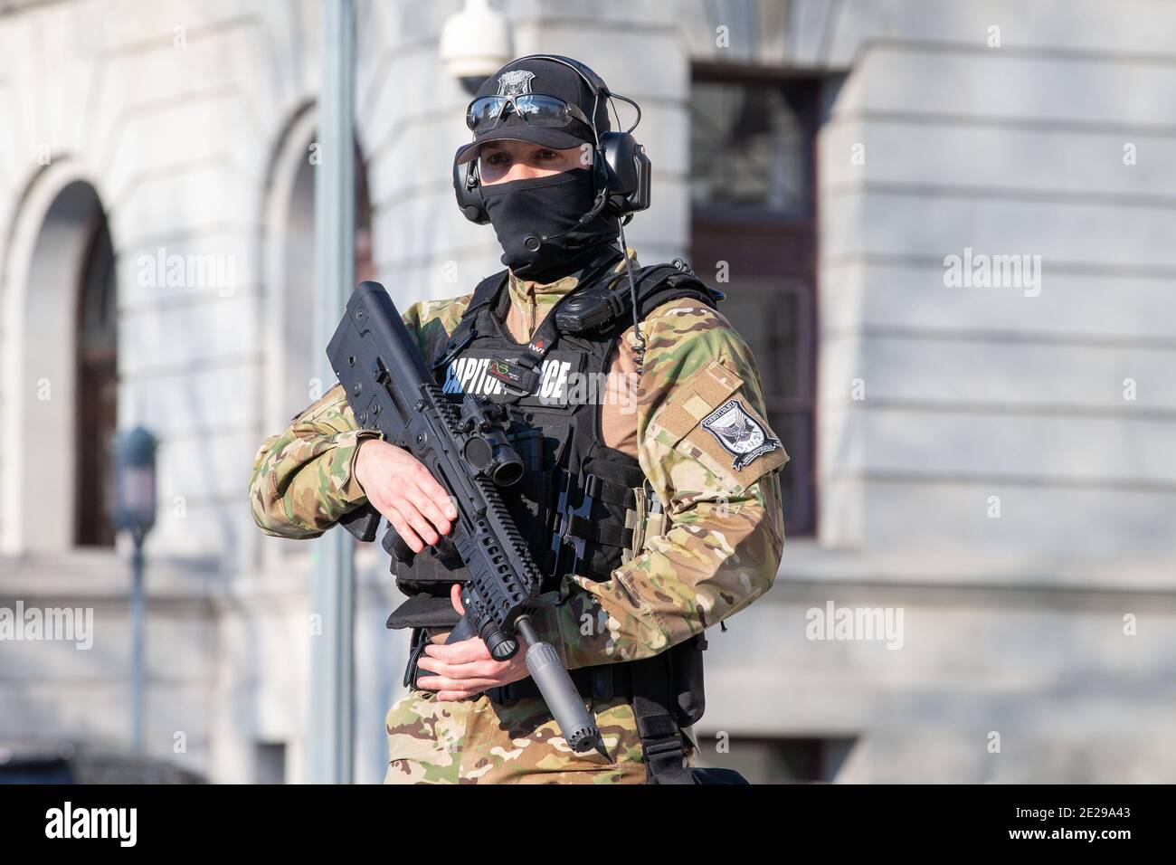 A member of the Pennsylvania Capitol Police Special Response Team ...
