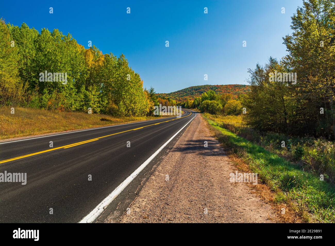 Highway in ontario hi-res stock photography and images - Alamy