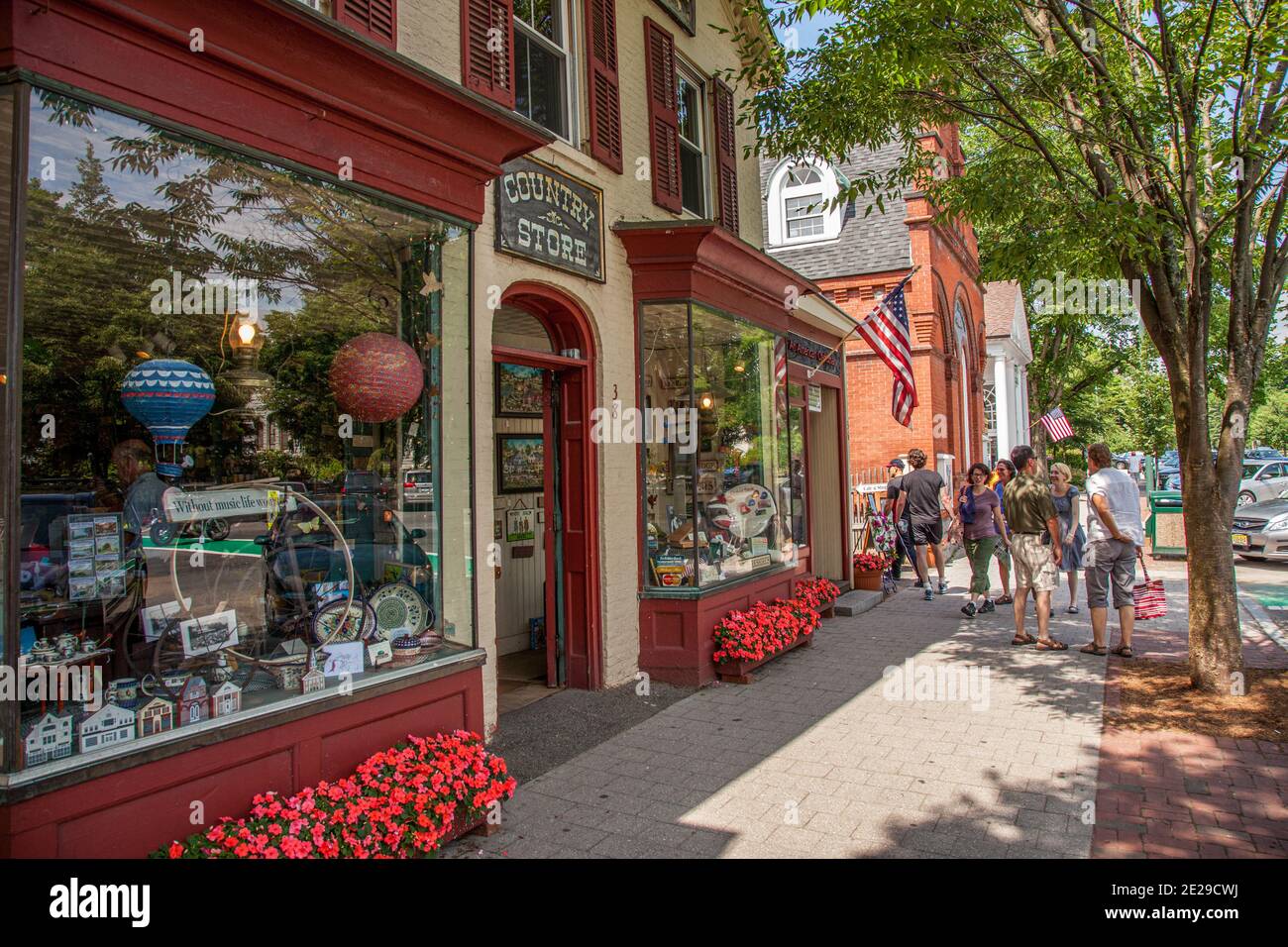 Stores along Main Street in Stockbridge, Massachusetts Stock Photo - Alamy