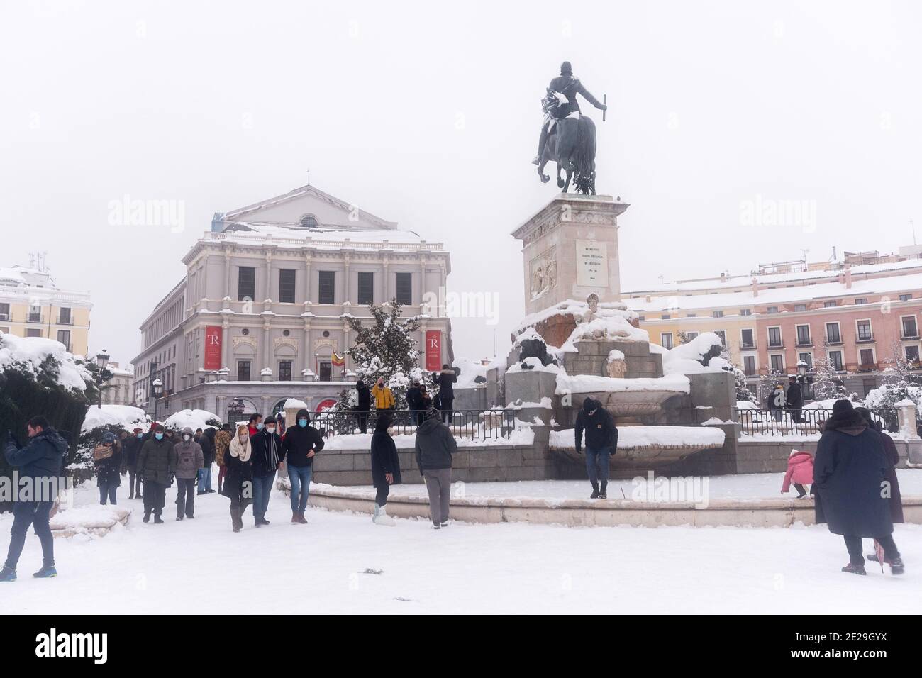MADRID, SPAIN - JAN 9th 2021. Historic snowfall in Madrid (Plaza de ...