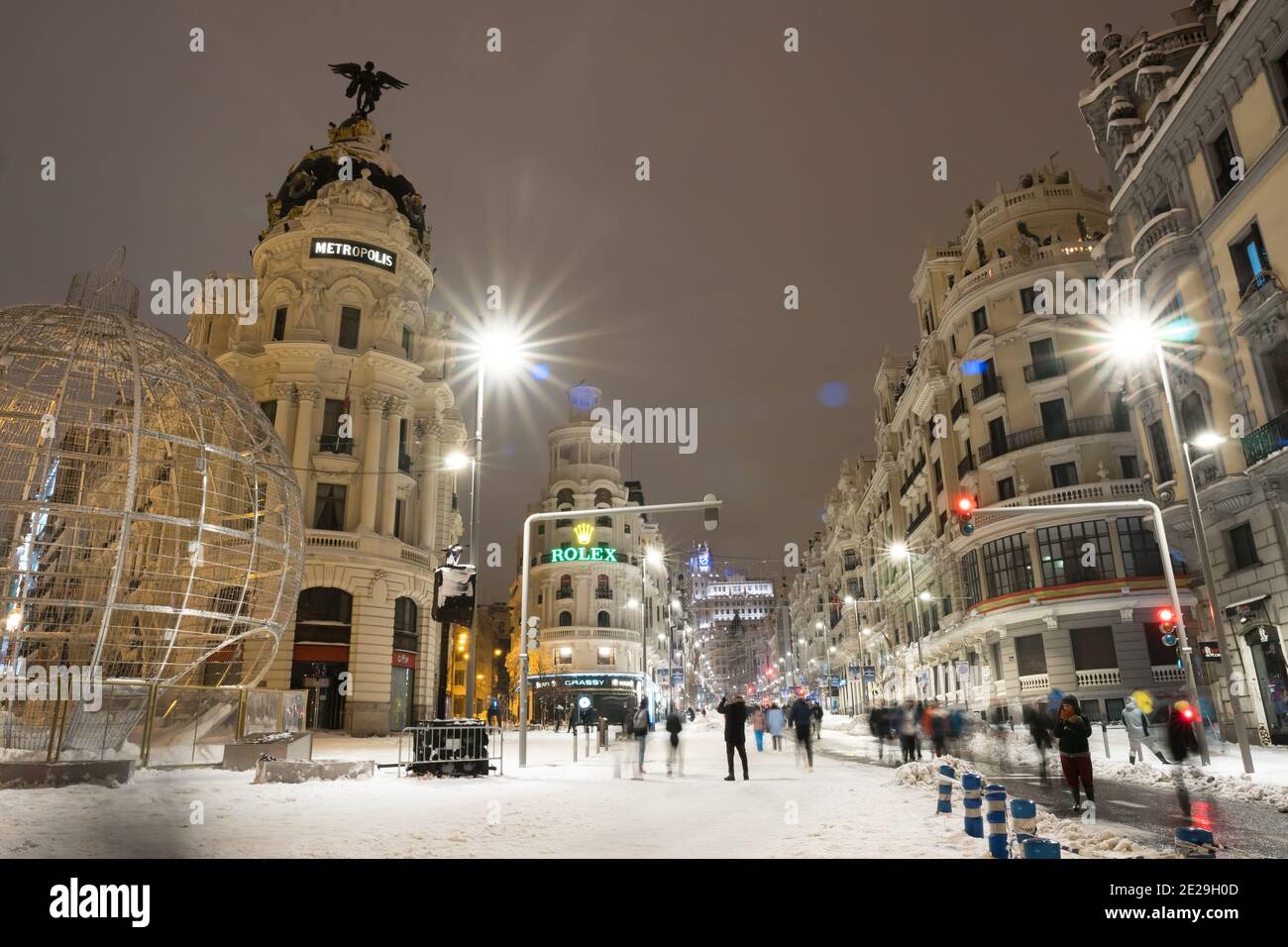 MADRID, SPAIN - JAN 9th 2021. Historic snowfall in Madrid (Gran Via ...