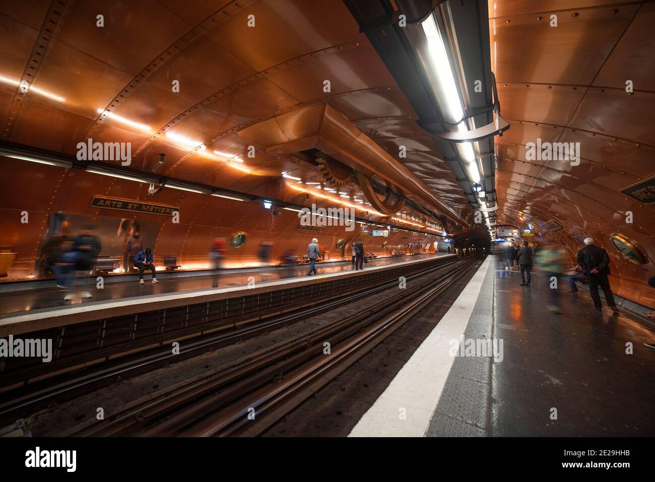people at the station in the Paris metro. France Stock Photo - Alamy