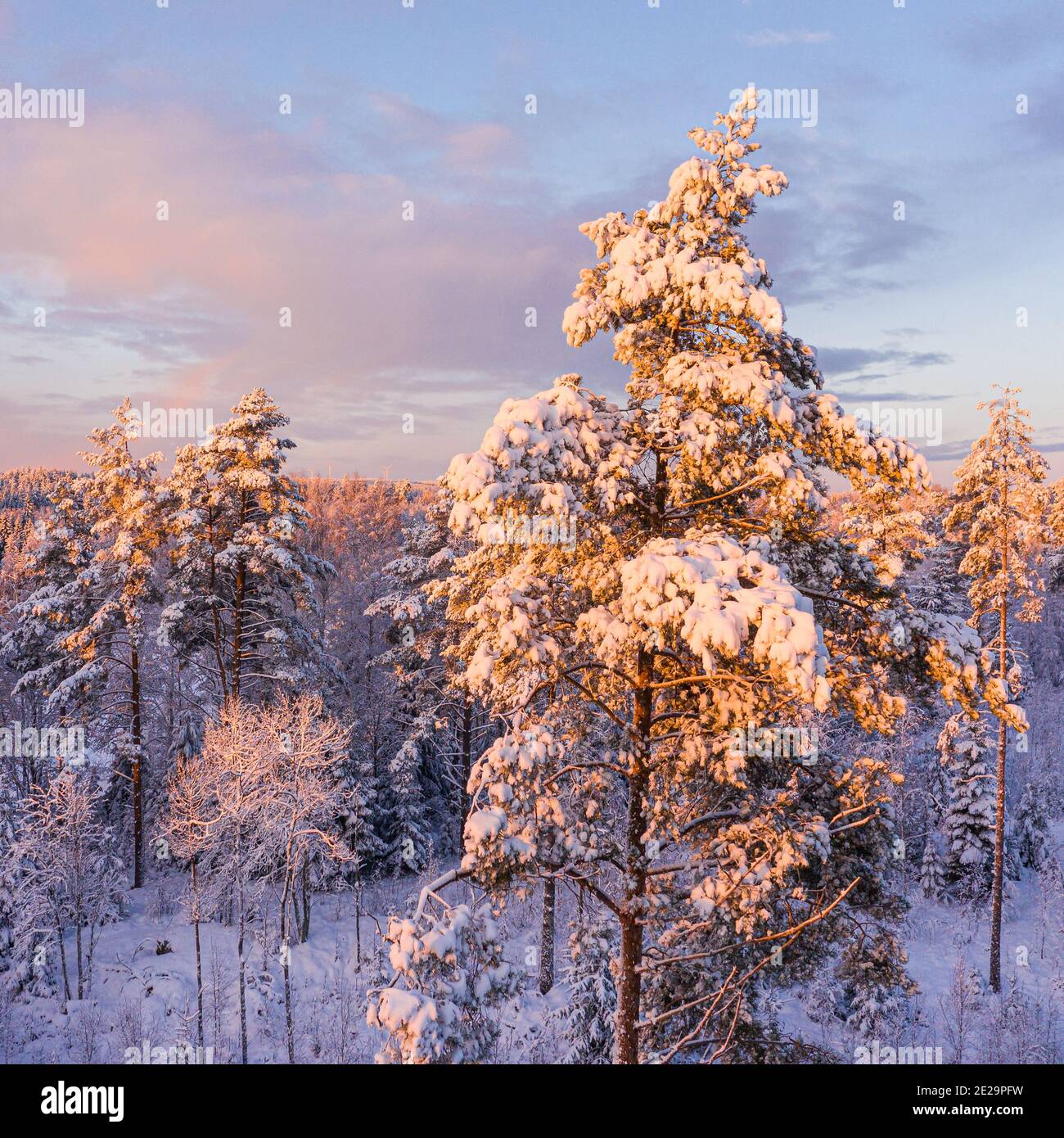 Freezing sunrise hi-res stock photography and images - Alamy