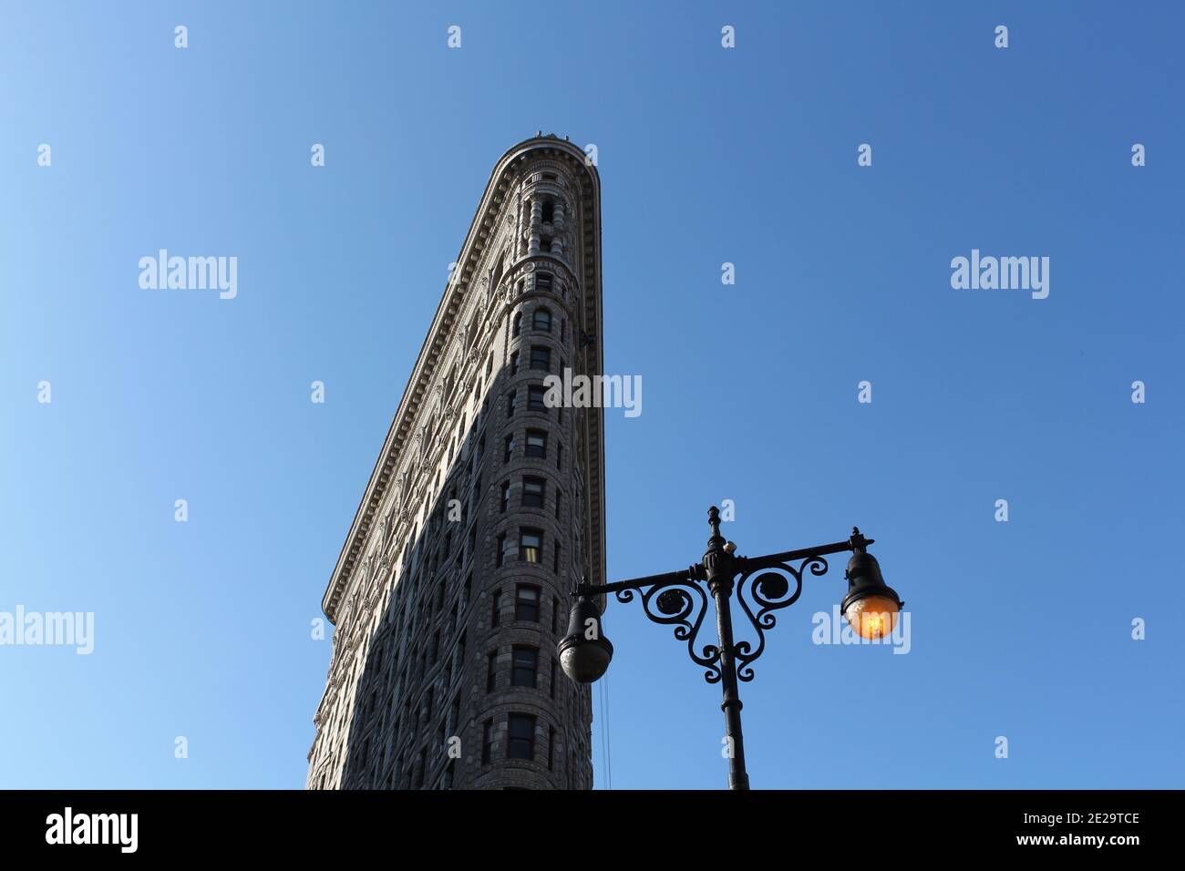 Flatiron building up close hi-res stock photography and images - Alamy