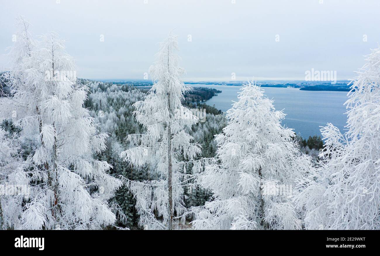 Freezing winter hi-res stock photography and images - Alamy