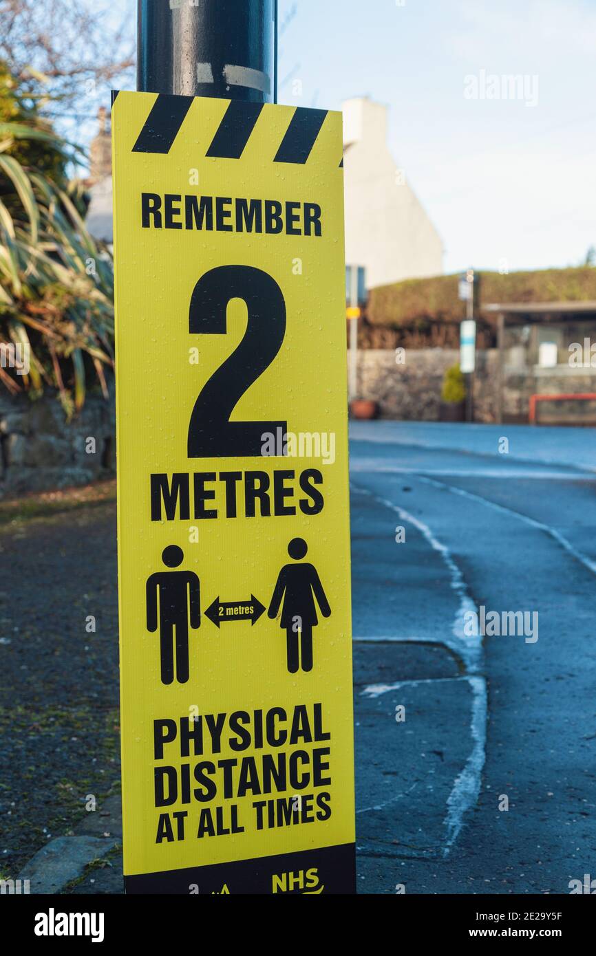 Street safety signage hi-res stock photography and images - Alamy