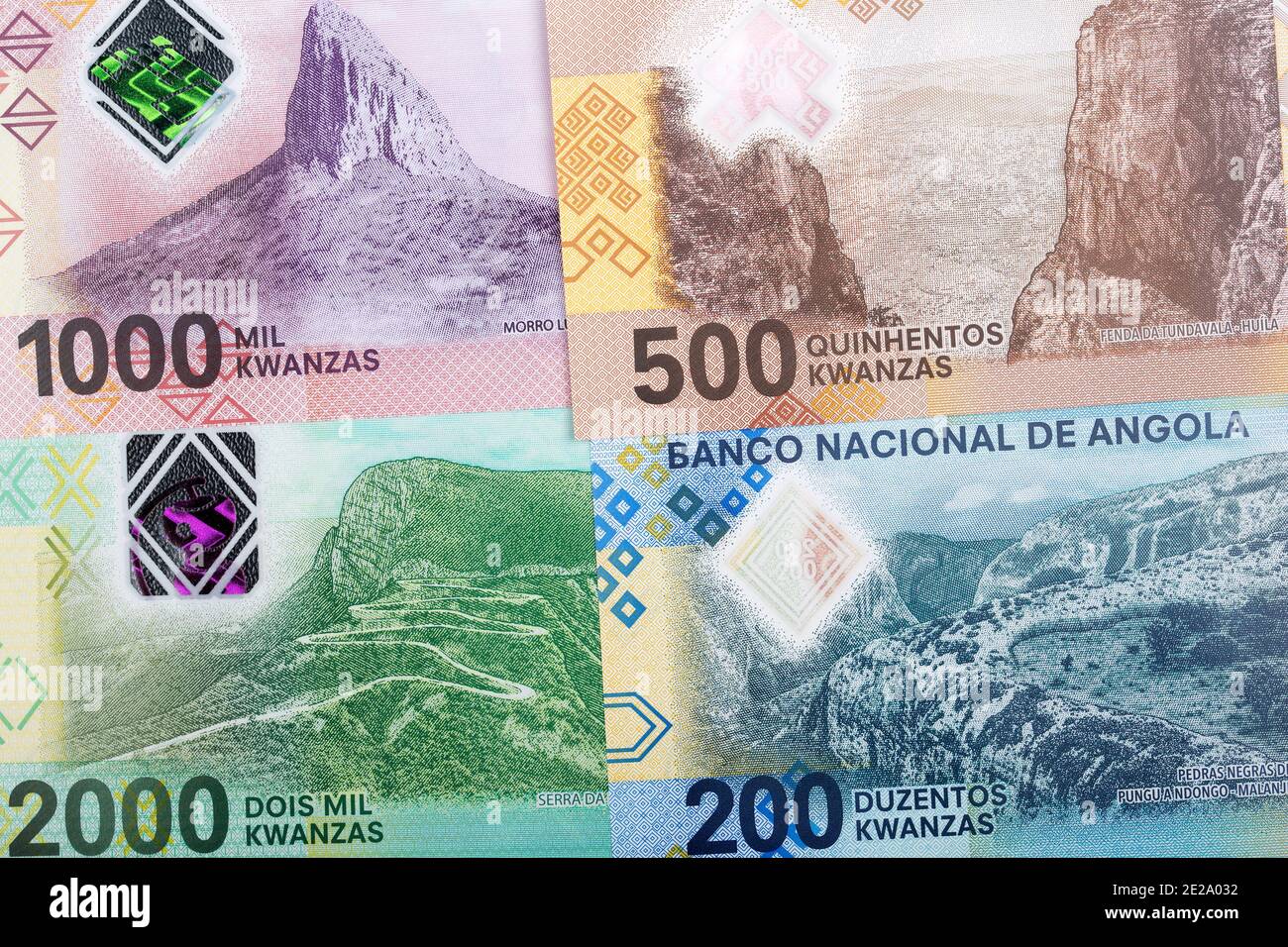 Angolan money - Kwanza a new series of banknotes Stock Photo - Alamy