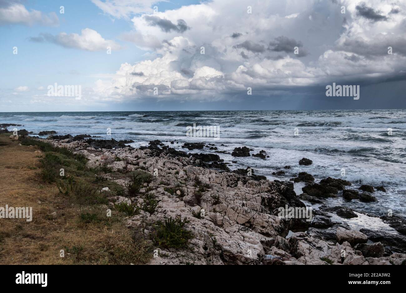 Torre mileto italy gargano hi-res stock photography and images - Alamy
