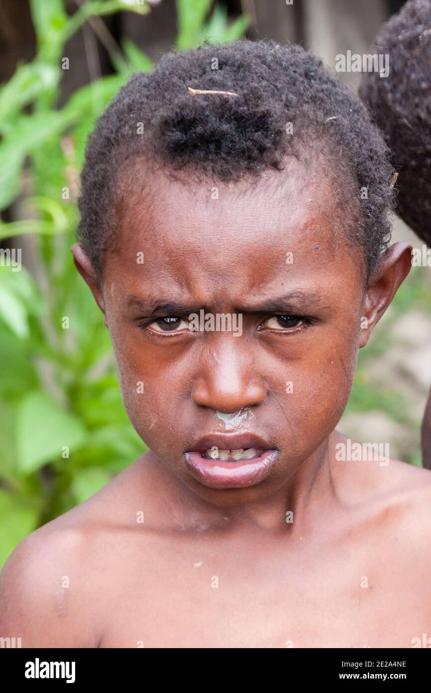 Dani new guinea children hi-res stock photography and images - Alamy