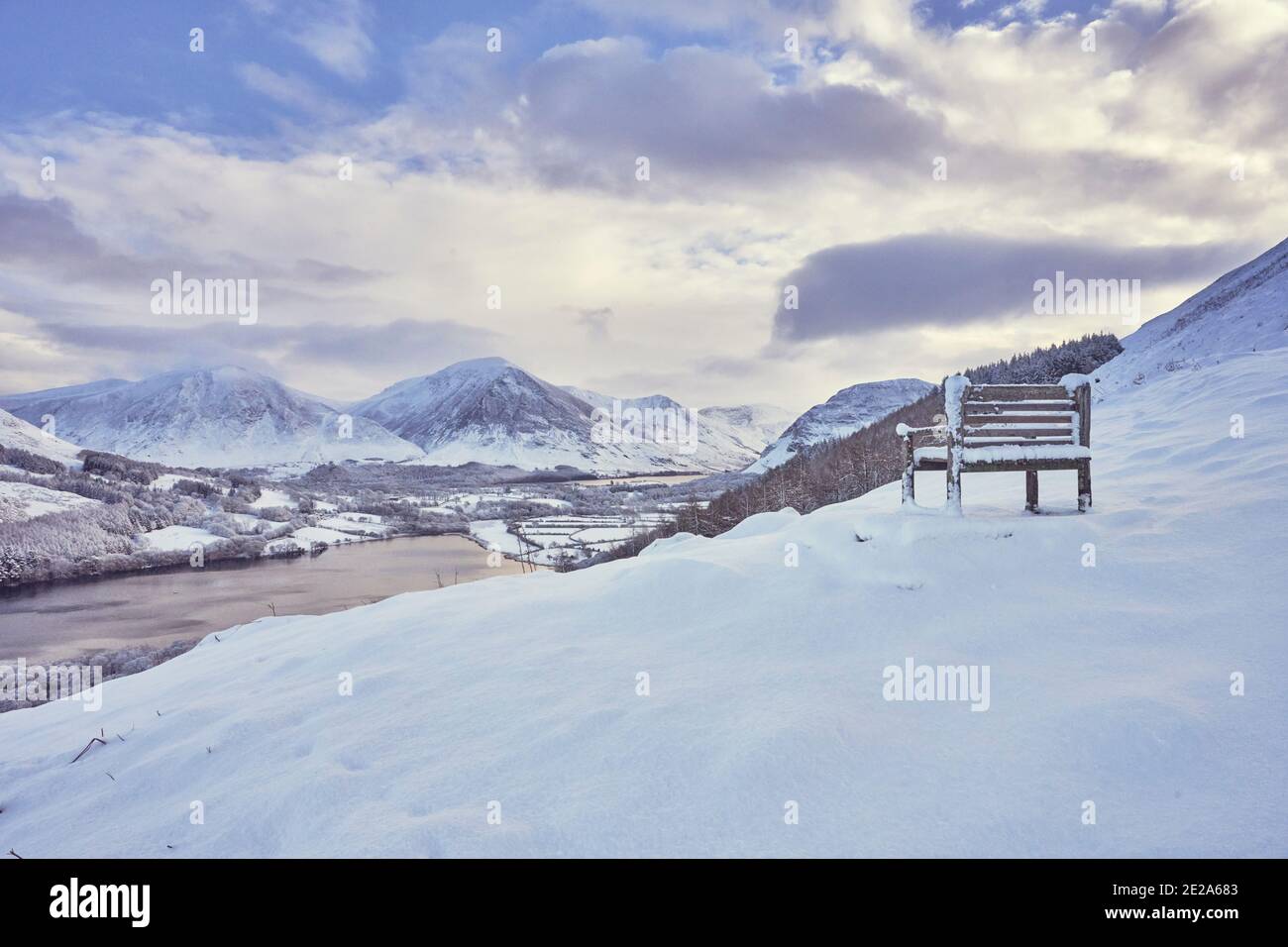 Lake district snow bench hi-res stock photography and images - Alamy