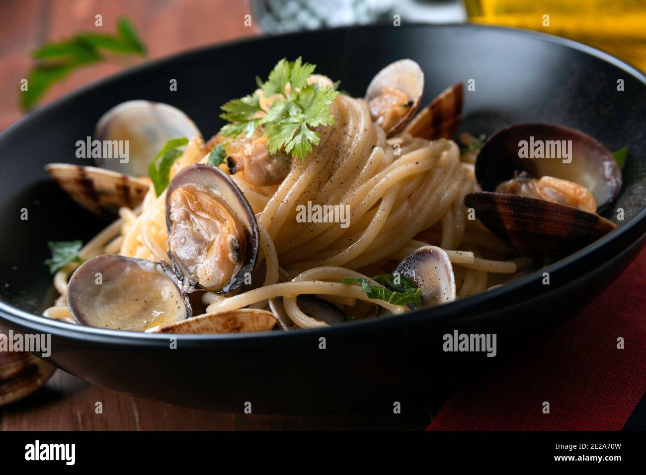 Italian seafood restaurant hi-res stock photography and images - Alamy