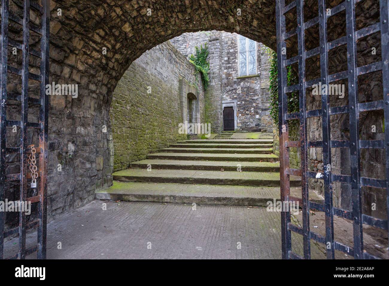 An old gated courtyard in Dublin, Ireland Stock Photo - Alamy