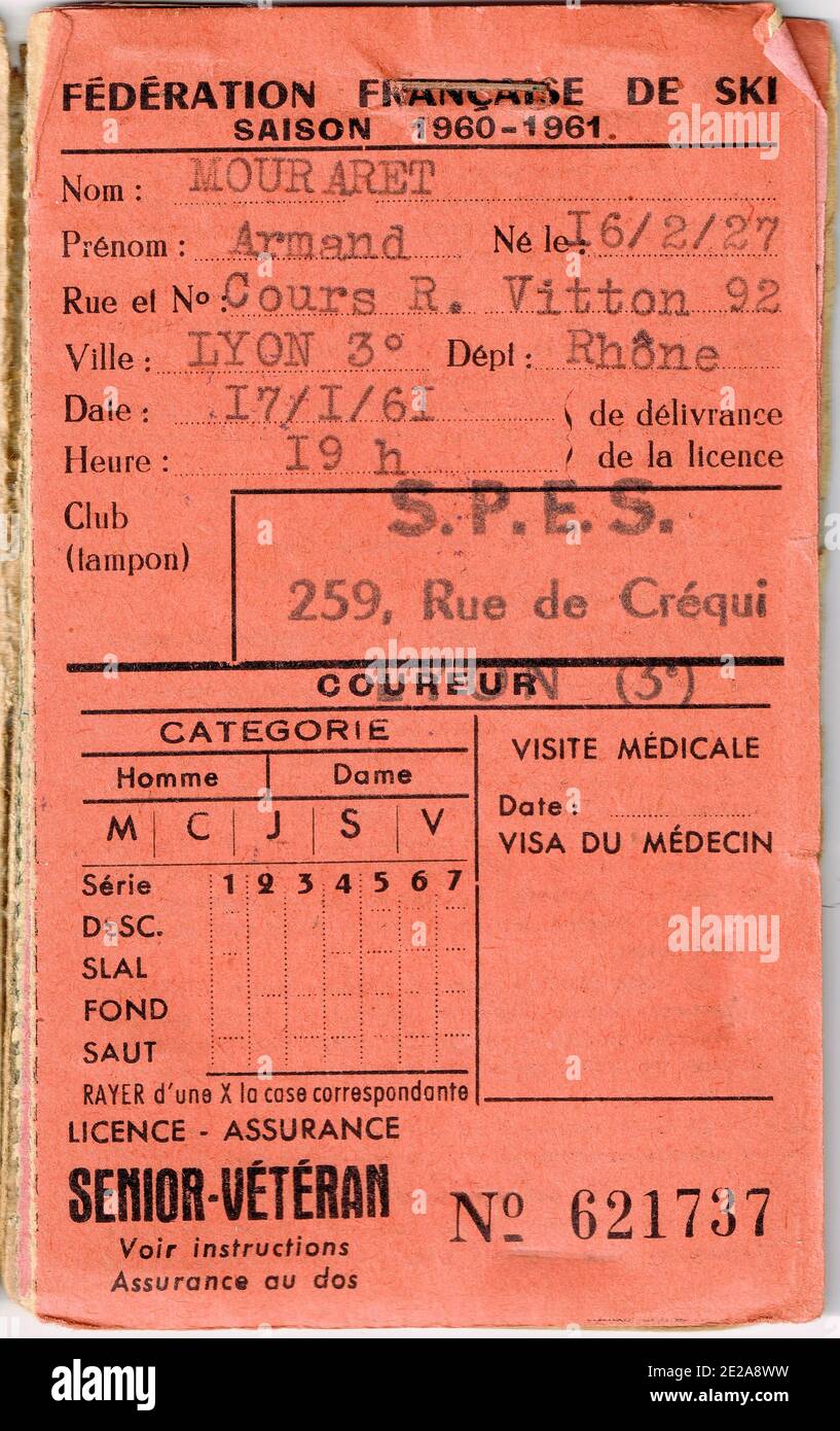 French Ski Federation card, France, 1954 Stock Photo - Alamy