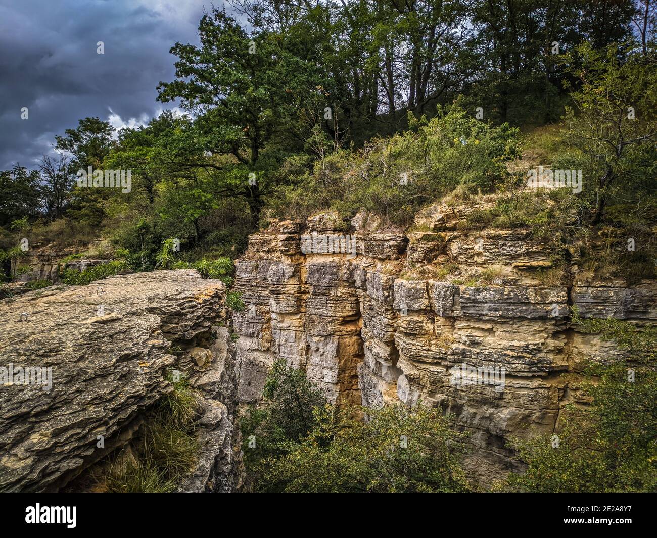 Beautiful rocky crag hi-res stock photography and images - Alamy