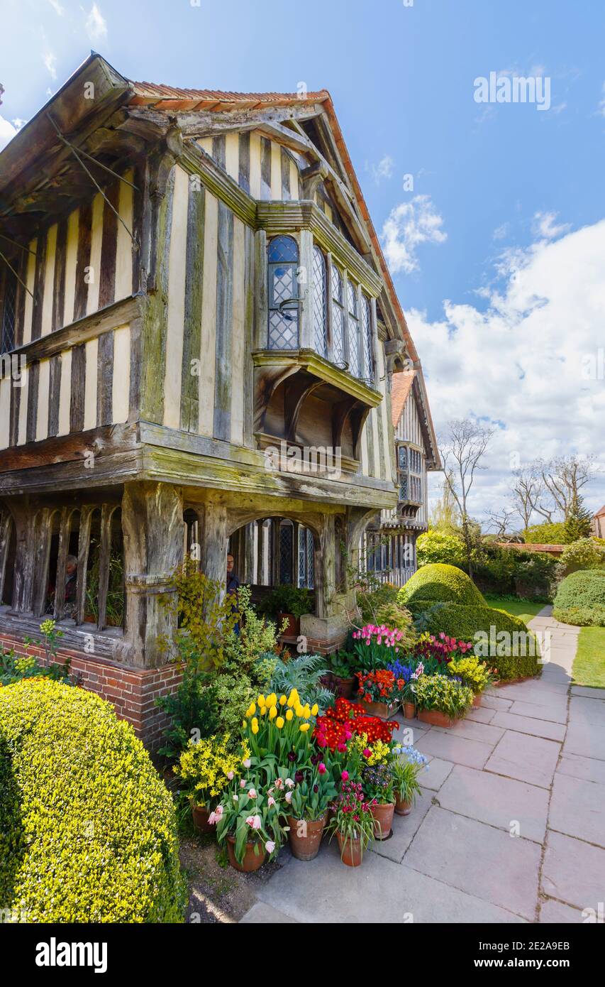 Great dixter spring pots blue hi-res stock photography and images - Alamy