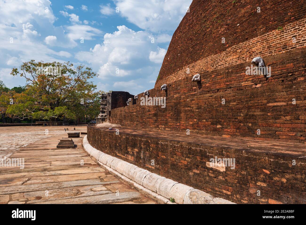 Close up of the walls of the Giant red brick stupa of Abayagiri ...