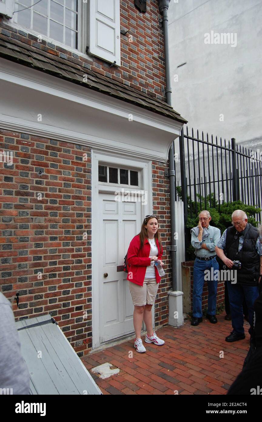 Betsy Ross house Philadelphia United States of America guide outside ...