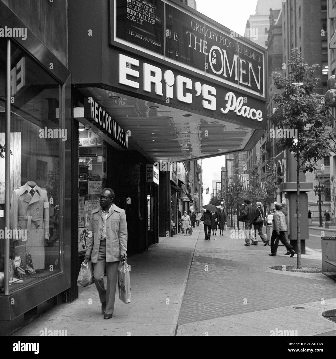 Street scene. Philadelphia, USA, 1976 Stock Photo - Alamy