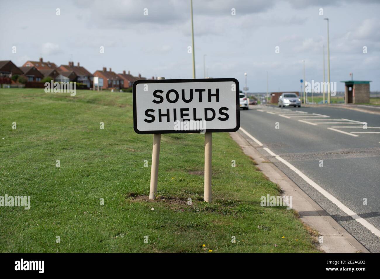 South shields coast hi-res stock photography and images - Alamy