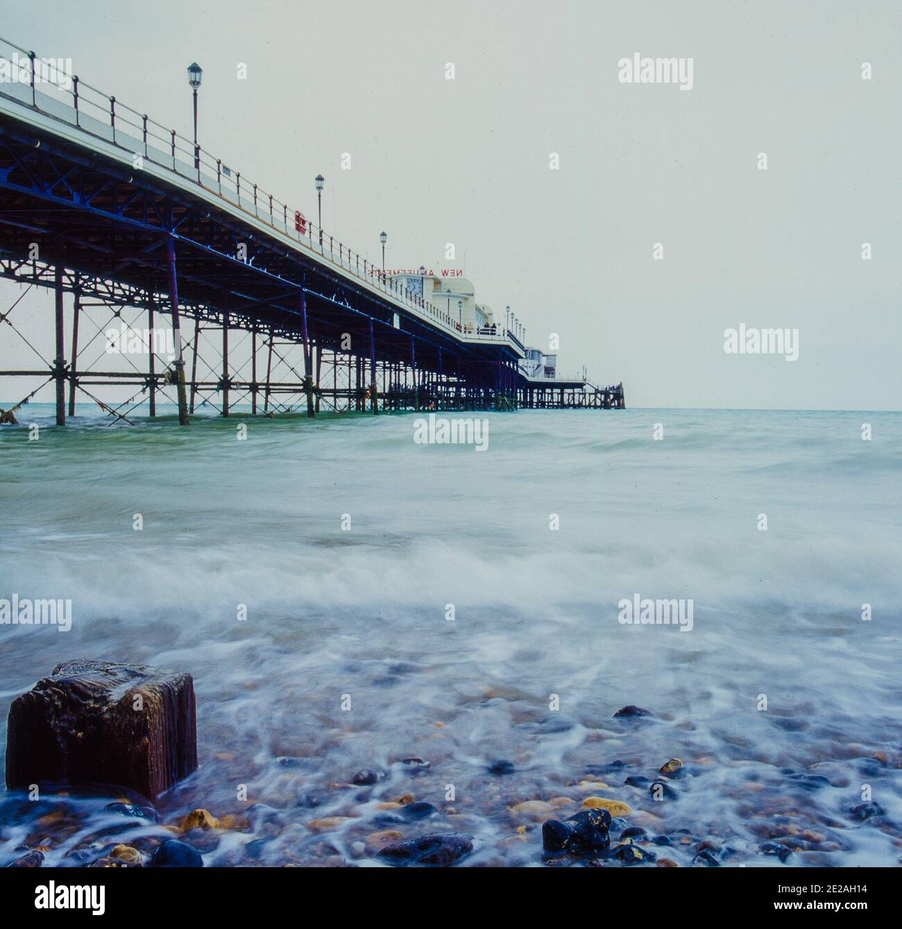 Old photos of beach hi-res stock photography and images - Alamy