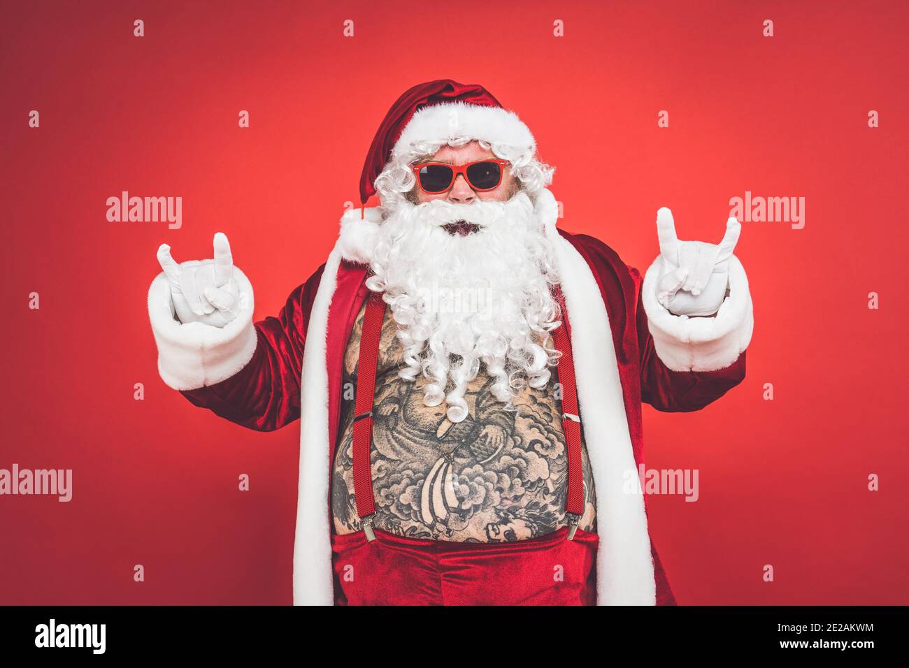Fat man with tattoo christmas hi-res stock photography and images - Alamy