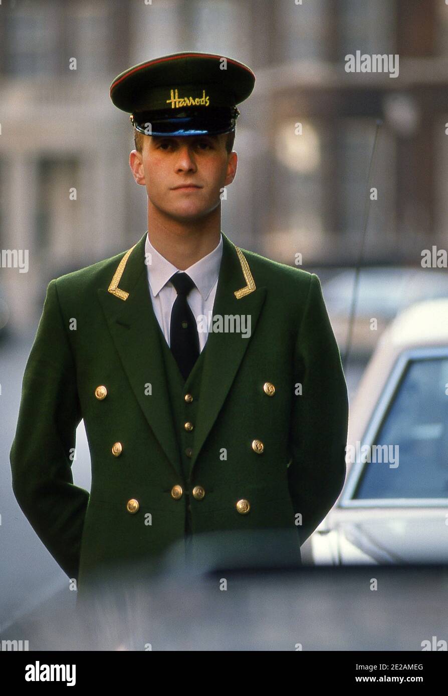 Harrods staff hi-res stock photography and images - Alamy
