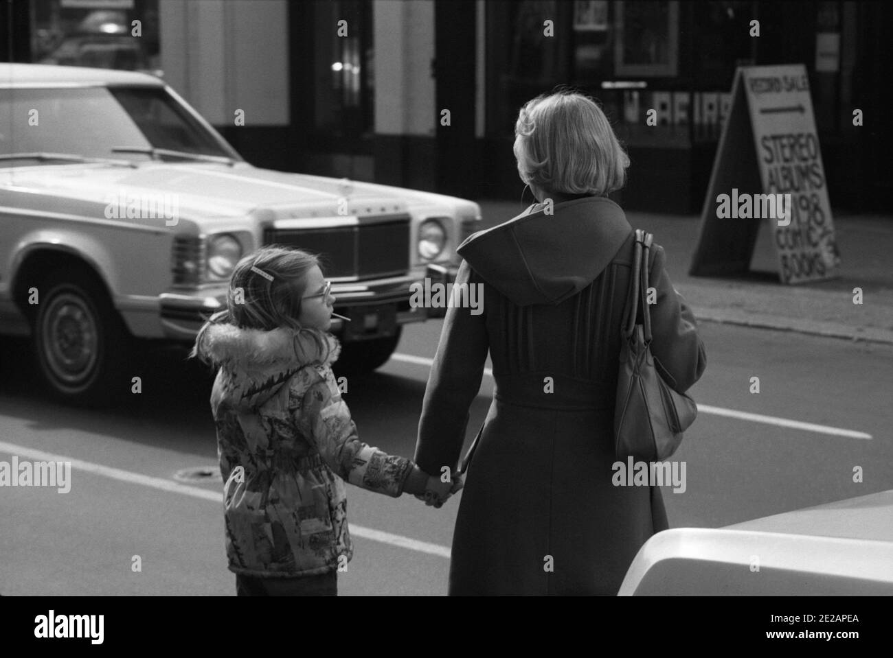 1970s family hi-res stock photography and images - Alamy