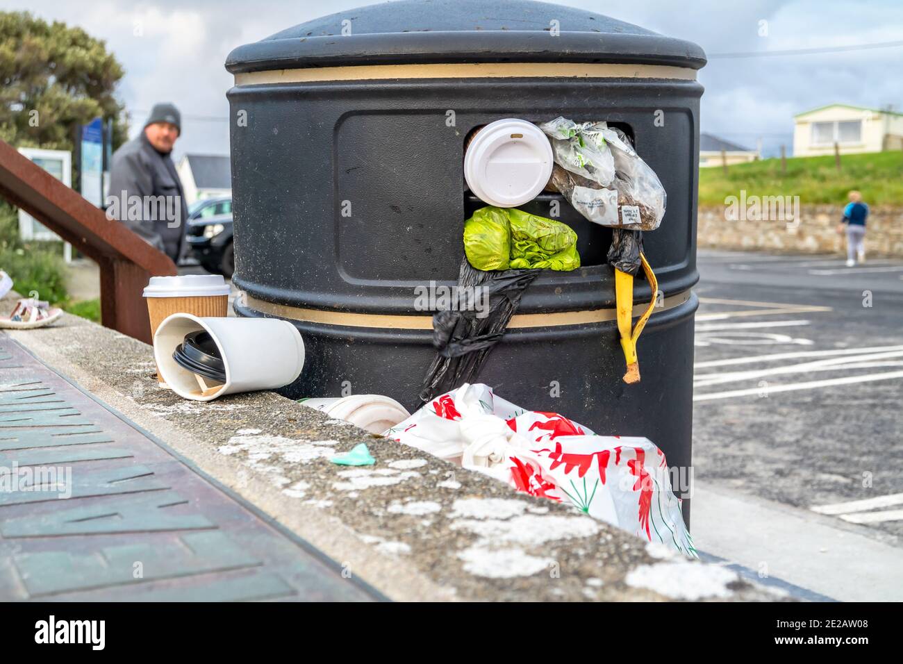 Dustbin rule hi-res stock photography and images - Alamy