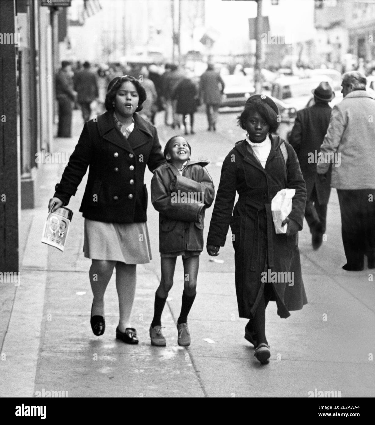 Children street 1970s hi-res stock photography and images - Alamy