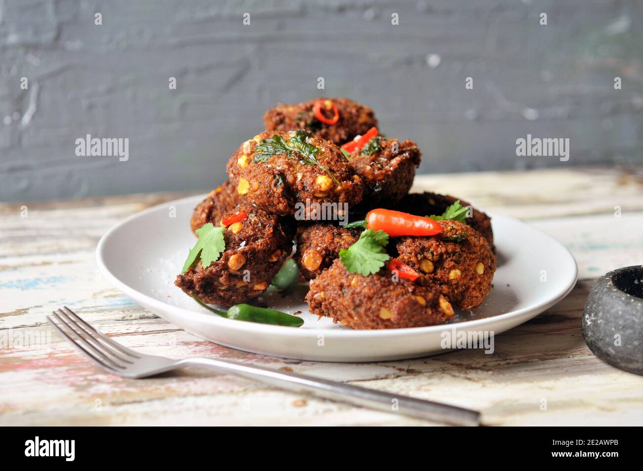 Kyaw hi-res stock photography and images - Alamy