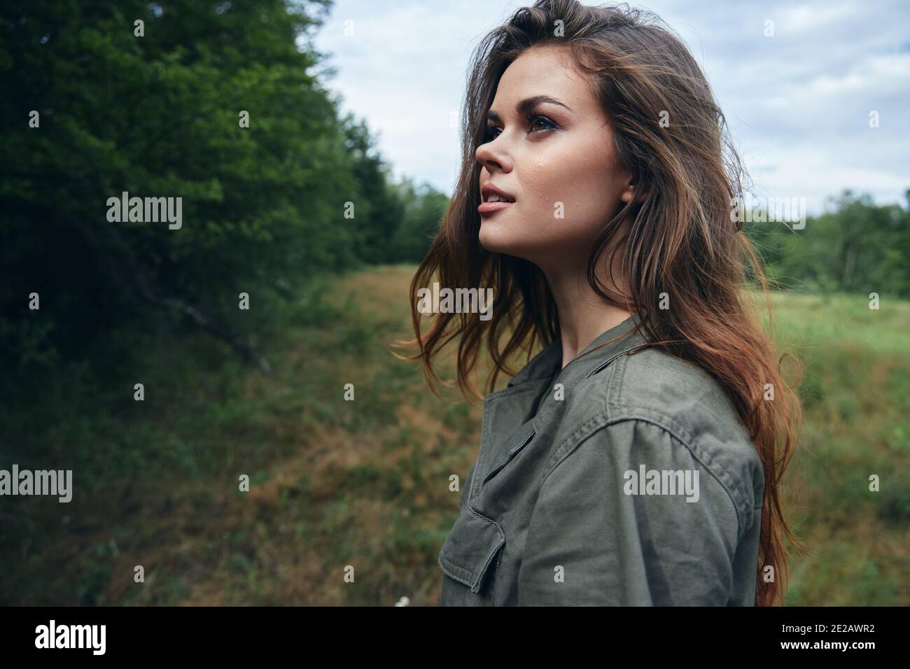 woman outdoors looking up cropped view enjoying nature Stock Photo - Alamy