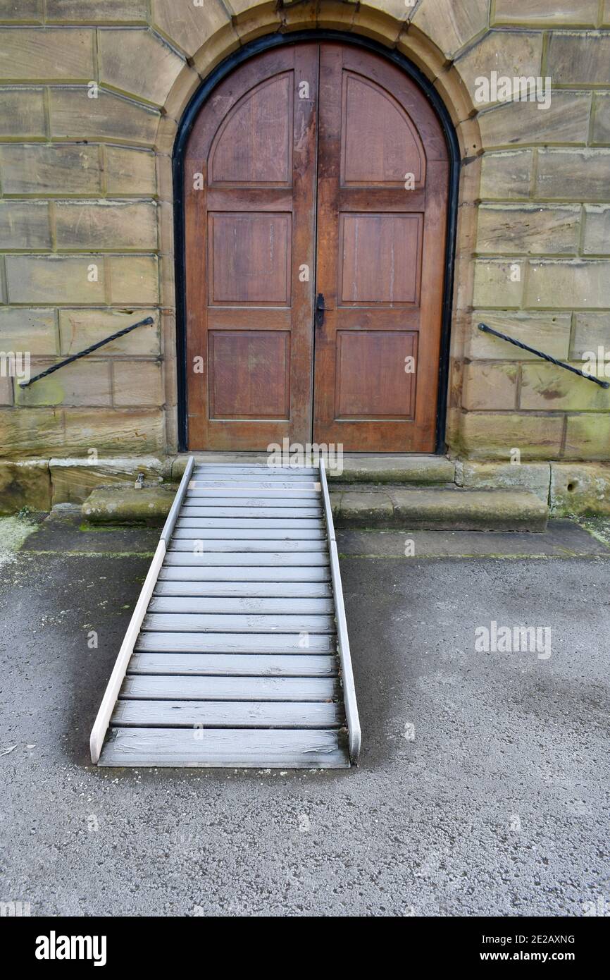 Wheelchair ramp house hi-res stock photography and images - Alamy