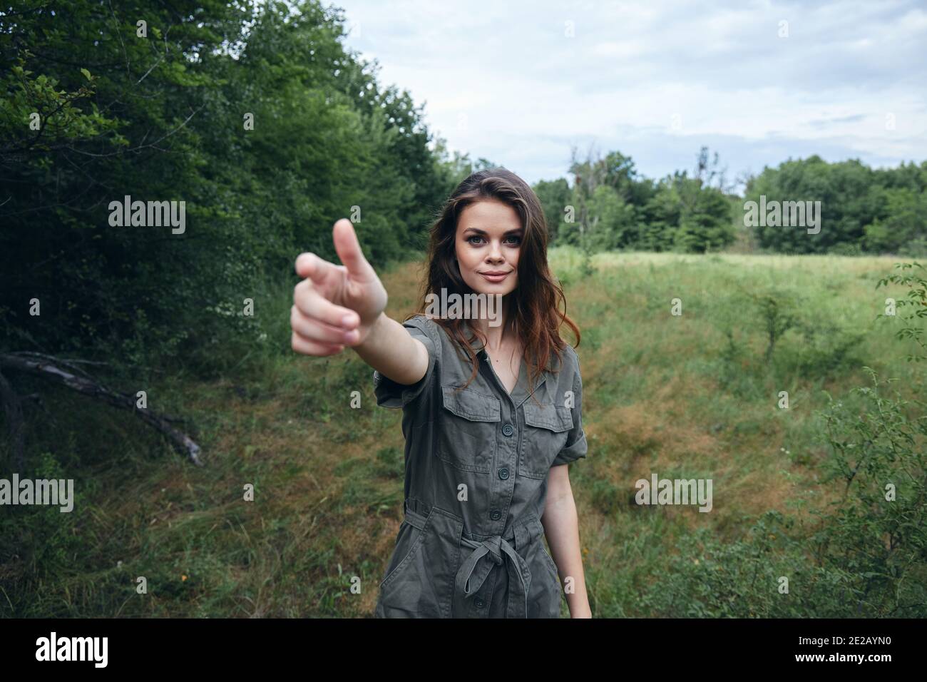 Woman arms outstretched forward hi-res stock photography and images - Alamy