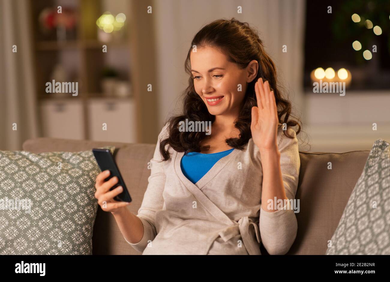 Night woman hi hi-res stock photography and images - Alamy