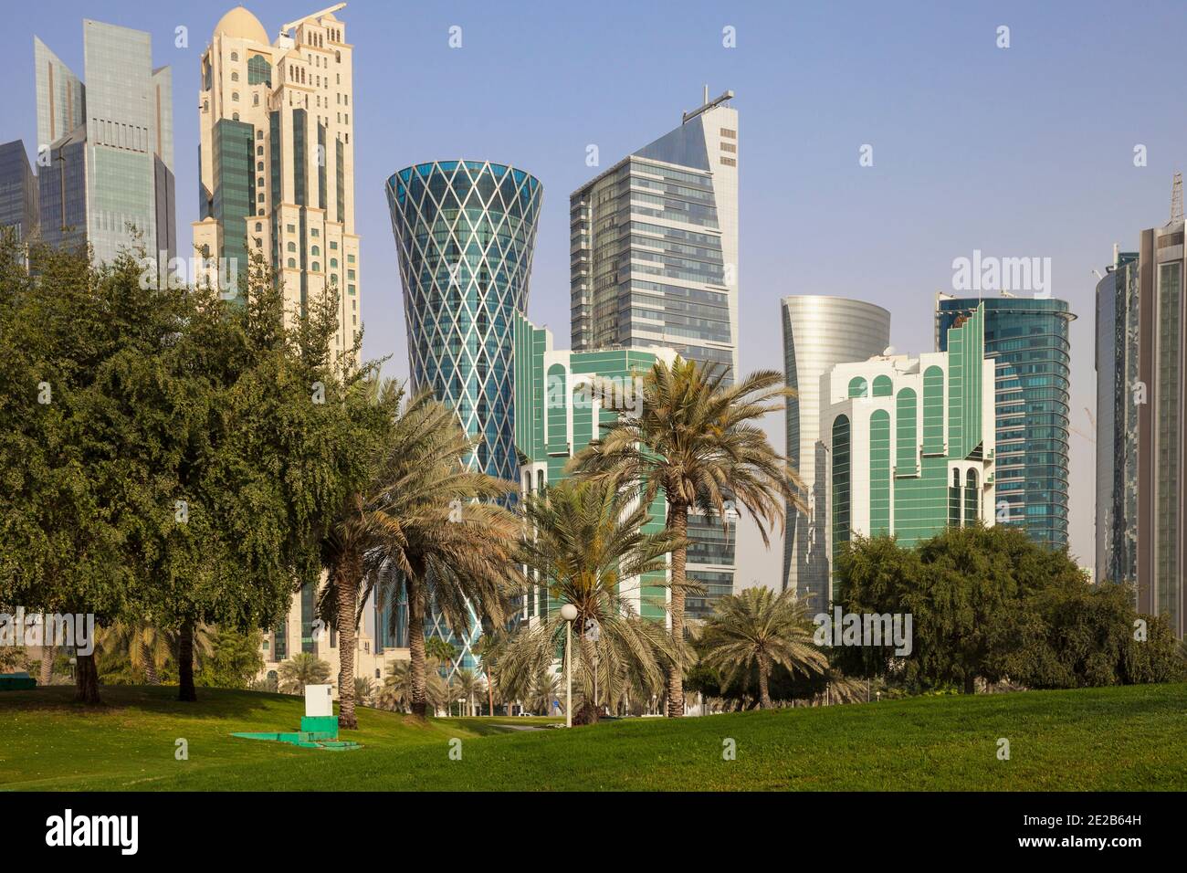 Buildings qatar state hi-res stock photography and images - Alamy