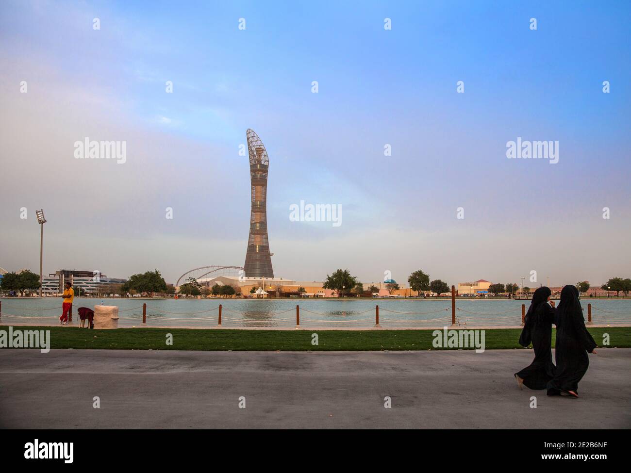 Doha qatar roundabout hi-res stock photography and images - Alamy