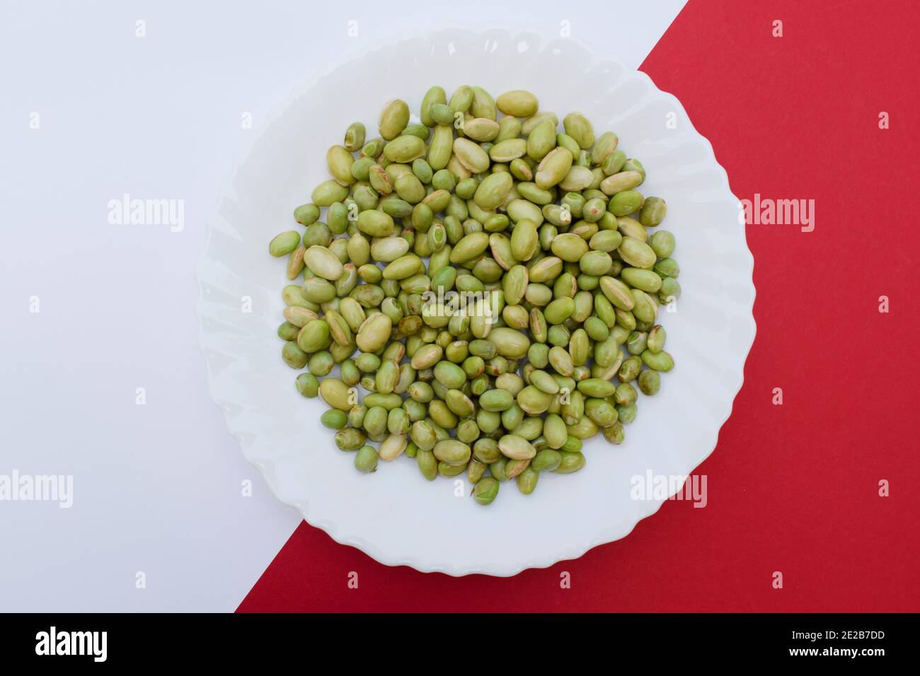 Papdi beans hi-res stock photography and images - Alamy