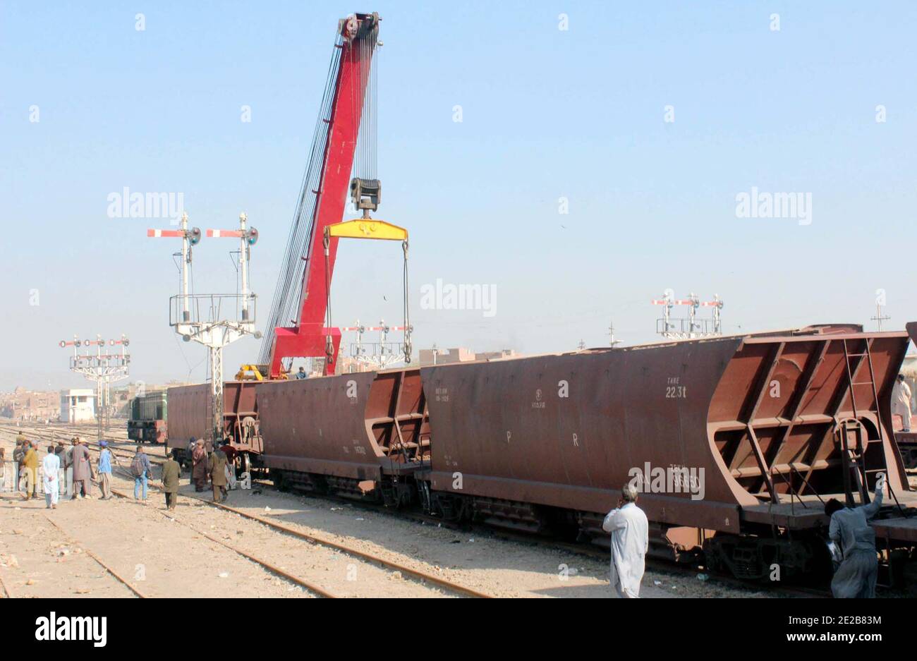 Workers and machineries of Railway Department busy in rescue operation ...