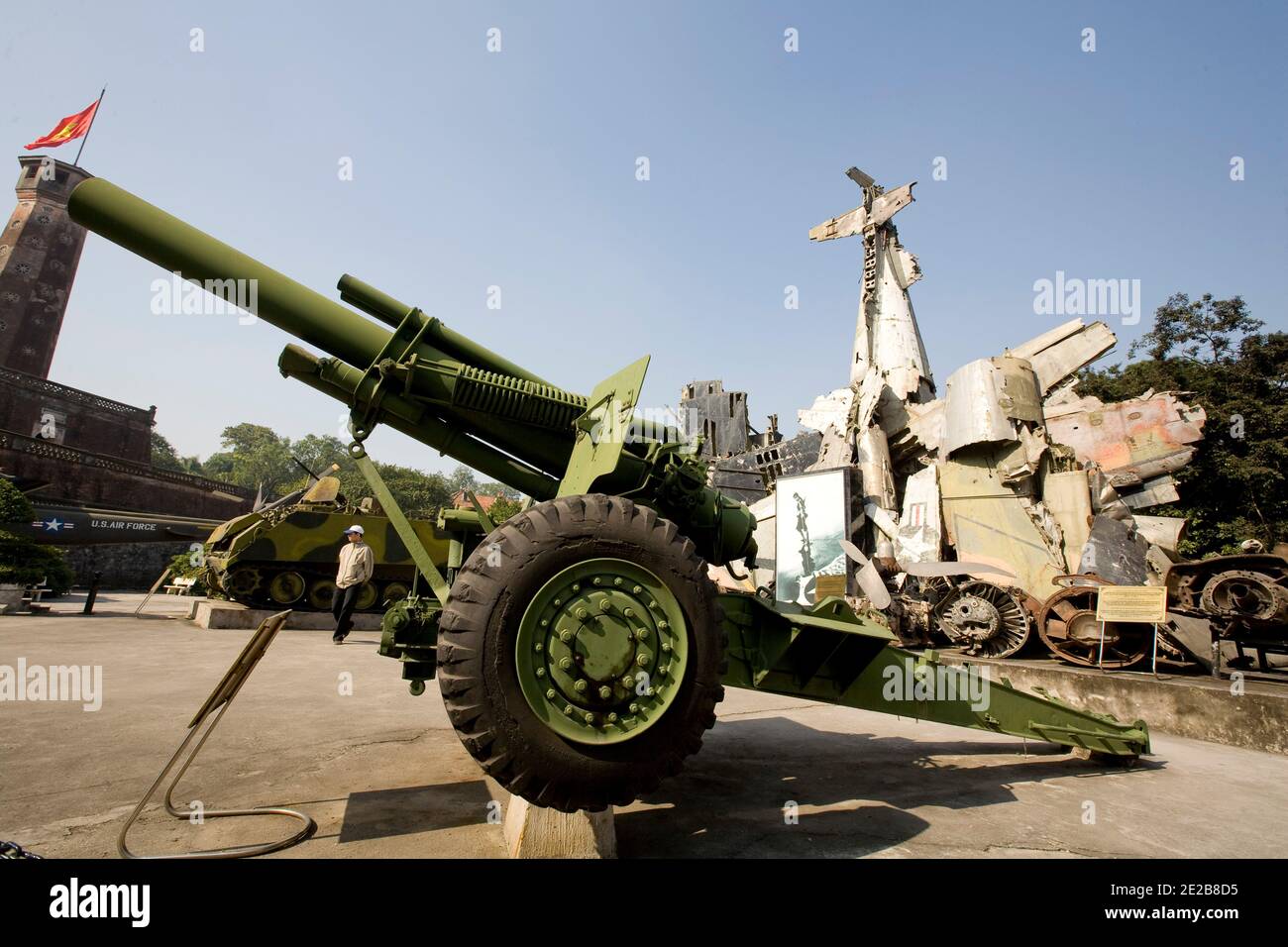 155 howitzer hi-res stock photography and images - Alamy