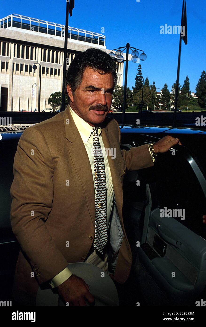 Burt Reynolds 1990 Credit: Ralph Dominguez/MediaPunch Stock Photo - Alamy