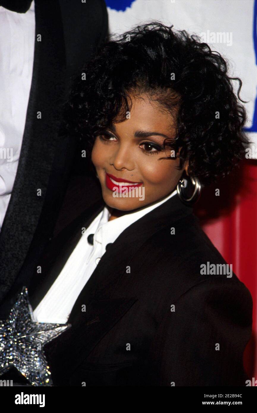 Janet jackson 1991 hi-res stock photography and images - Alamy