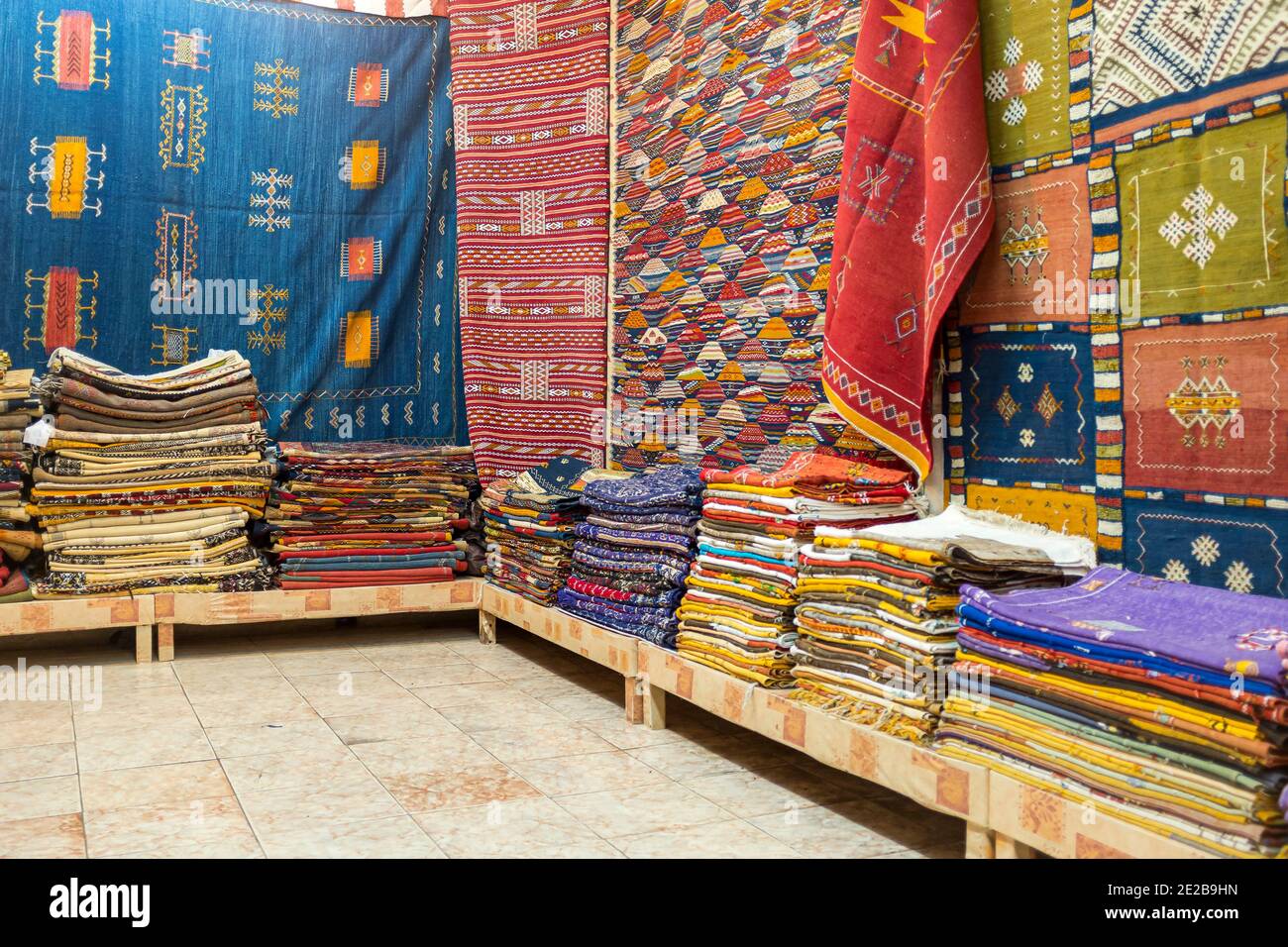 Carpet shop selling colourful rugs in Marrakesh, Morocco Stock Photo ...