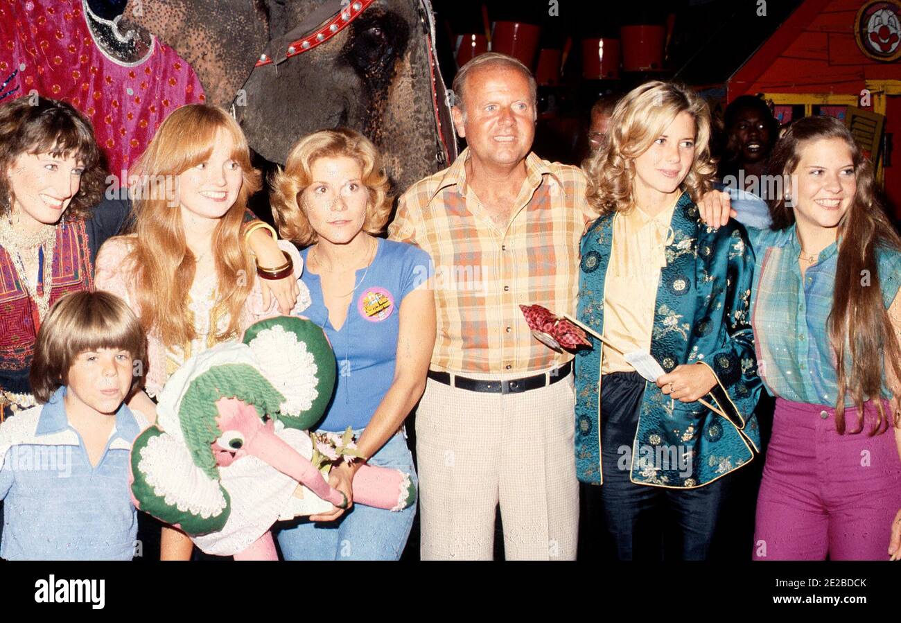 Eight is enough hi-res stock photography and images - Alamy