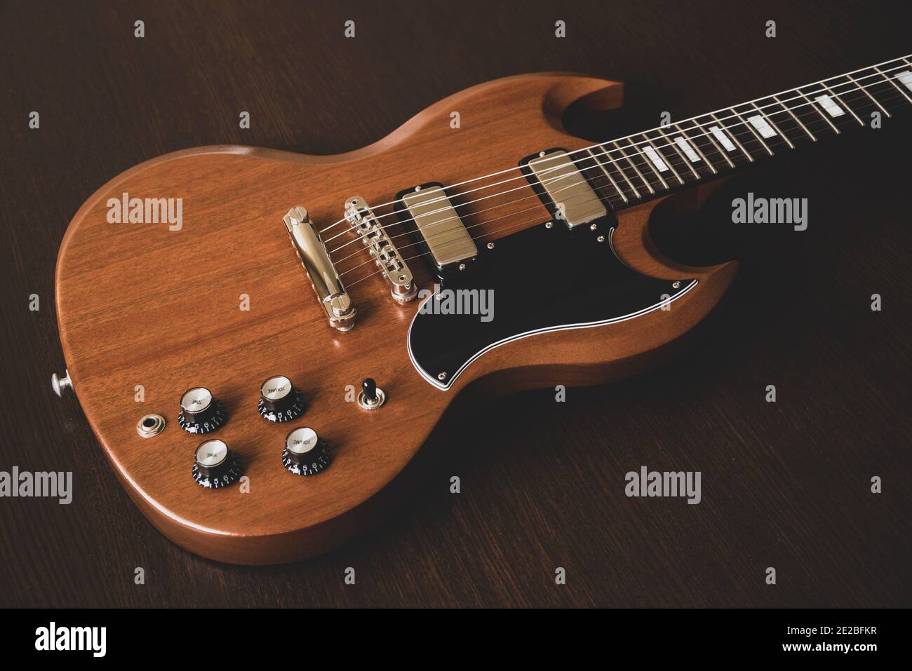 Gibson sg copy hi-res stock photography and images - Alamy