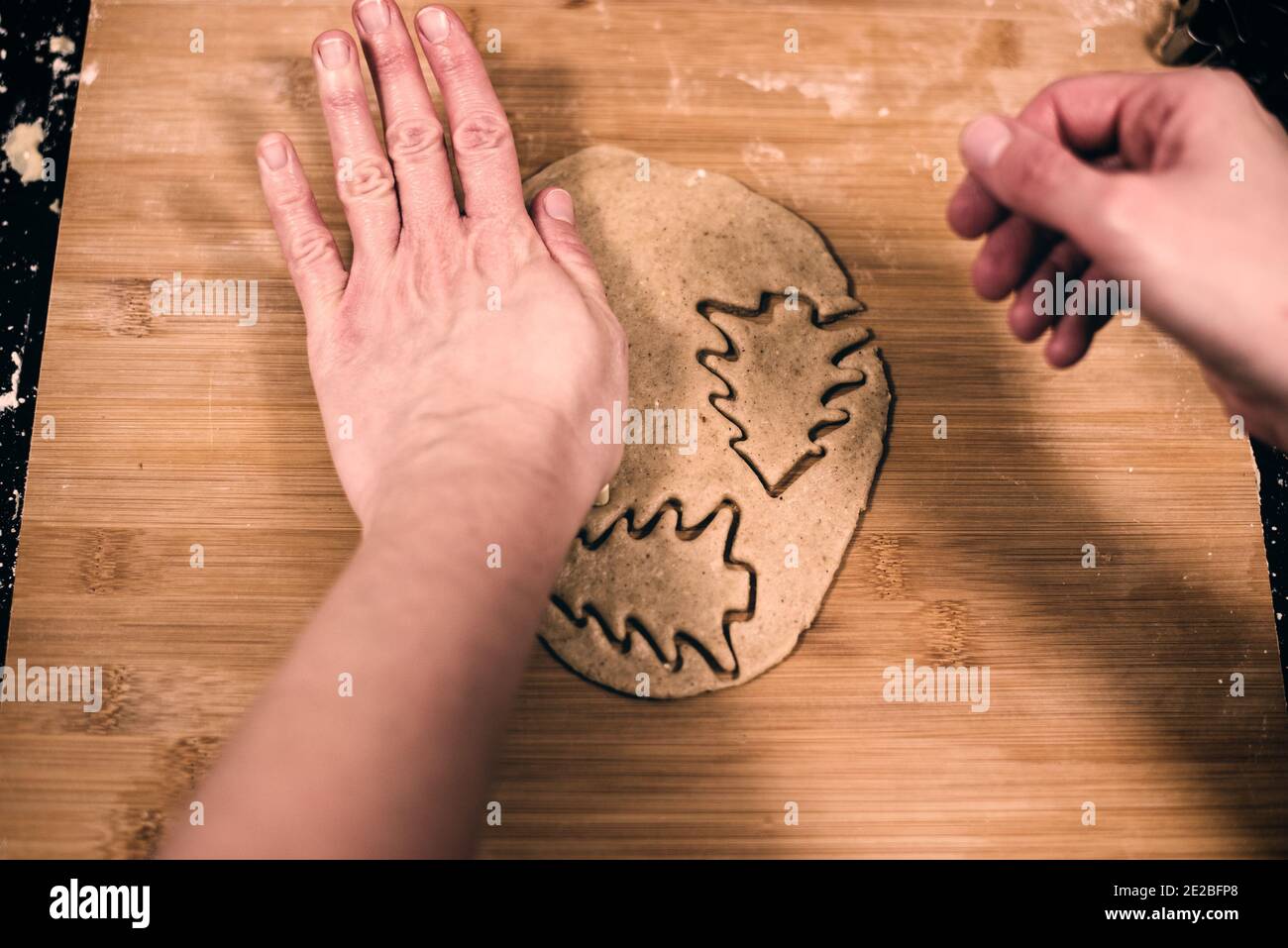 Making gingerbreads hi-res stock photography and images - Alamy