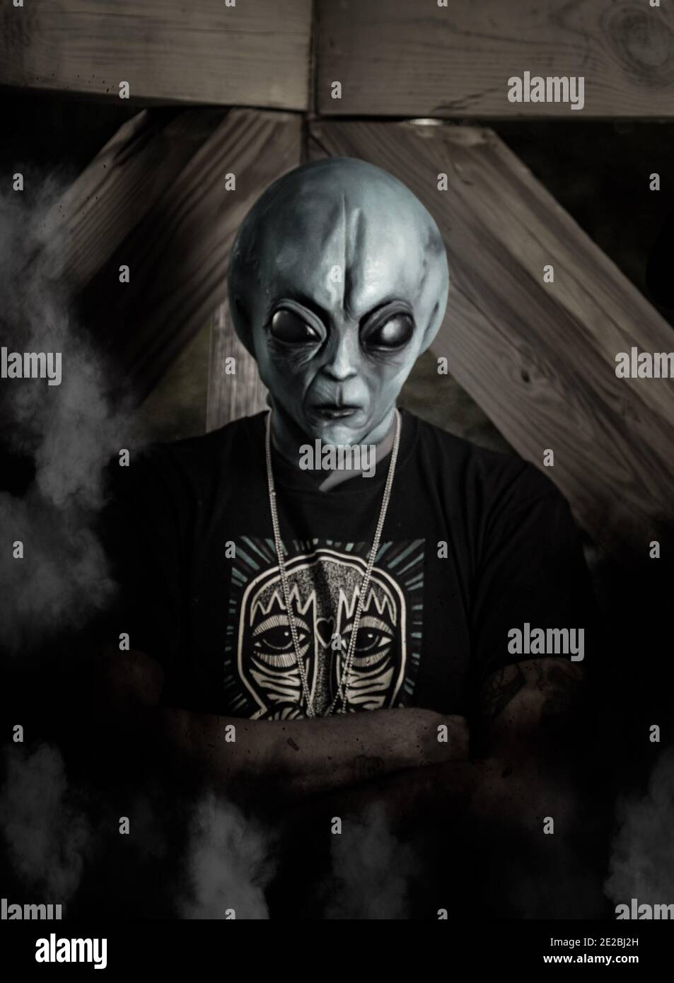 Alien costume hi-res stock photography and images - Alamy